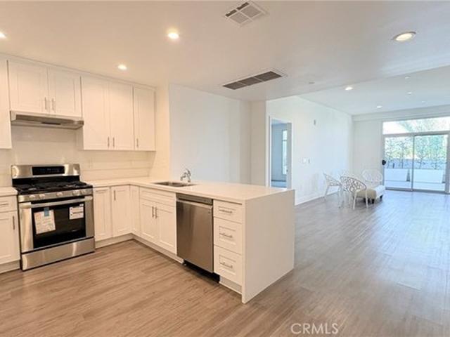 56 E Duarte Rd Unit 320, Arcadia, CA 91006