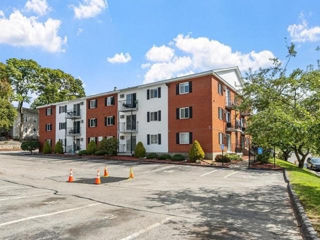 56 Edgeworth St Unit 16, Worcester, MA 01605