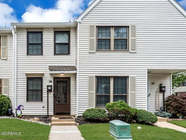 56 English Club Dr, Englishtown, NJ 07726