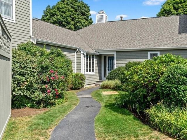 56 Floret Cir Unit 56, Hingham, MA 02043