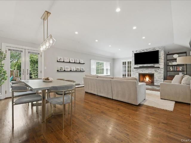 56 Glen Cove Drive