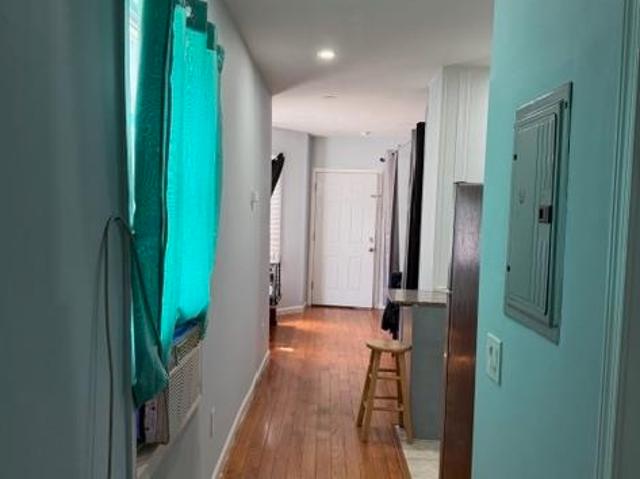 56 Hamilton Ave # 4