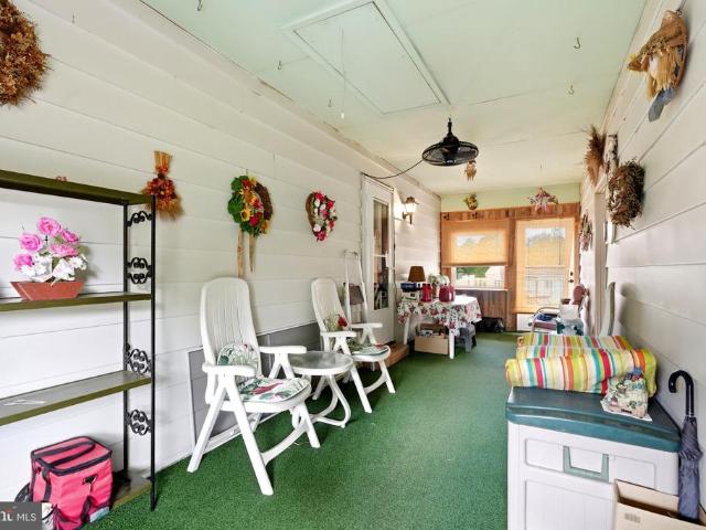 56 Hillview Road
