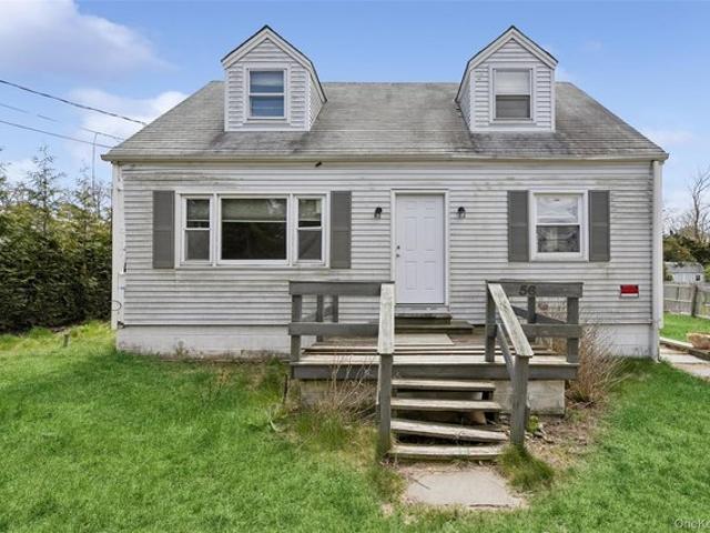 56 Inlet Rd W, Hampton Bays, NY 11946