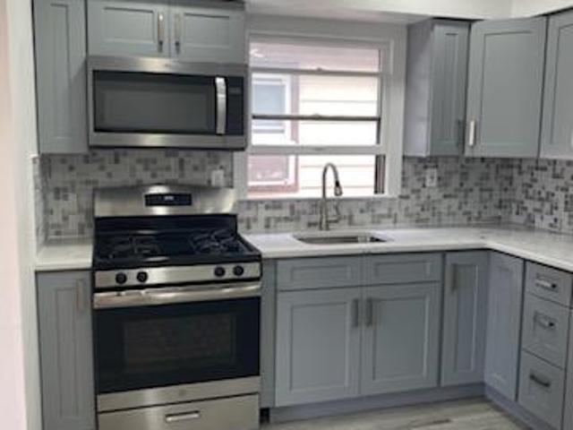 56 Isabella Ave # 2
