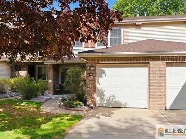 56 Jefferson Dr, Spotswood, NJ 08884