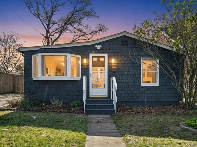 56 Lake Shore Dr, Patchogue, NY 11772