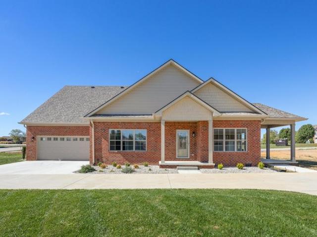56 Lakin Ln, Mount Sterling, KY 40353