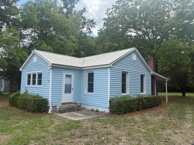 56 Lynam Rd, Sumter, SC 29154