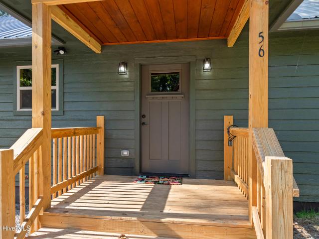 56 Oak Knob Drive