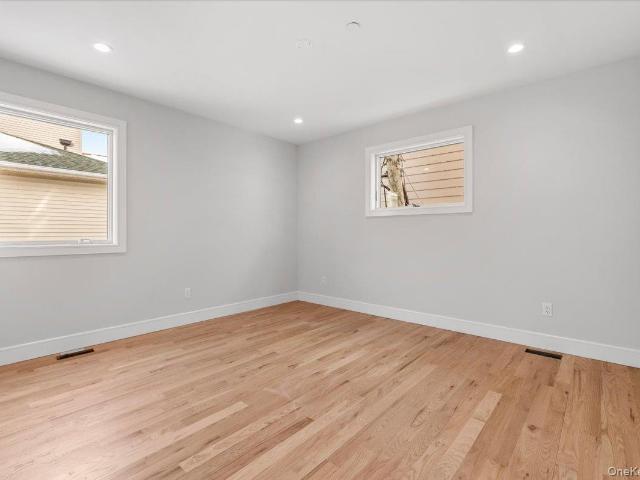 56 Oregon St, Long Beach, NY 11561 | MLS #855932