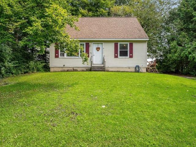 56 Palmisano Plz, Barre, VT 05641