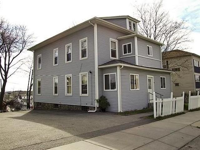 56 Plantation St, Worcester, MA 01604