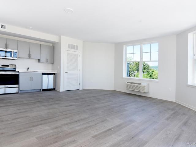 56 Prospect Street 104