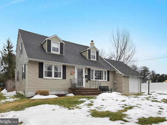 56 Ridgewood Avenue
