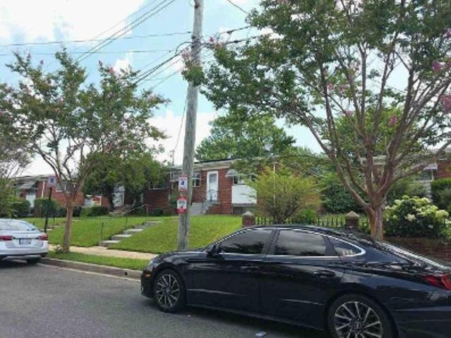 56th St SE