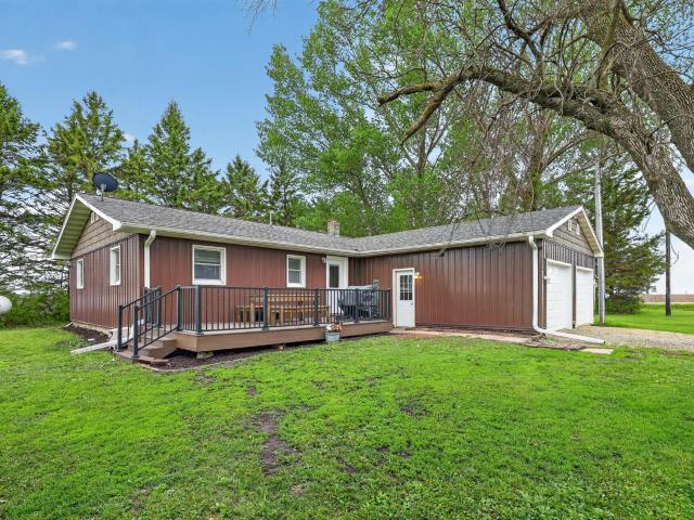 57042 & 57046 th Avenue