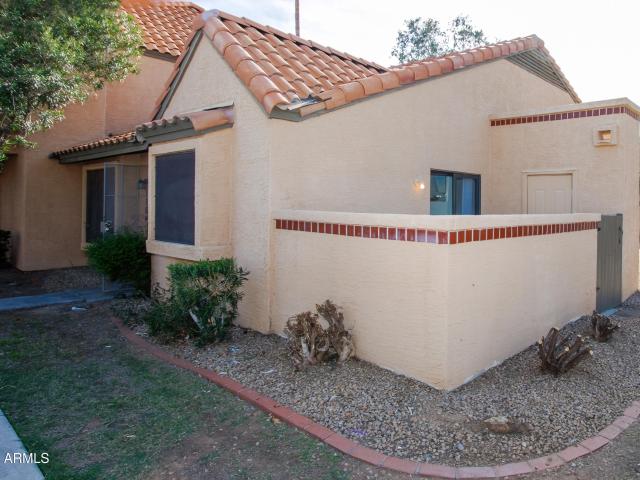 5704 e aire libre avenue # 1104