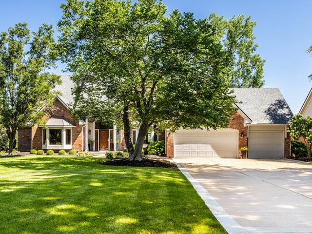 5704 E Fall Creek Parkway North Dr, Indianapolis, IN 46226