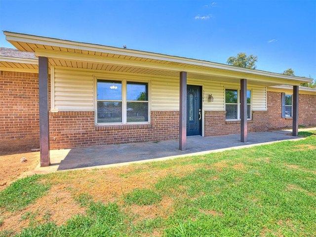 5704 Earl Dr, Shawnee, OK 74804