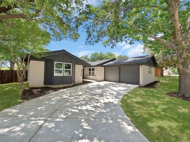 5704 Wessex Ave, Fort Worth, TX 76133