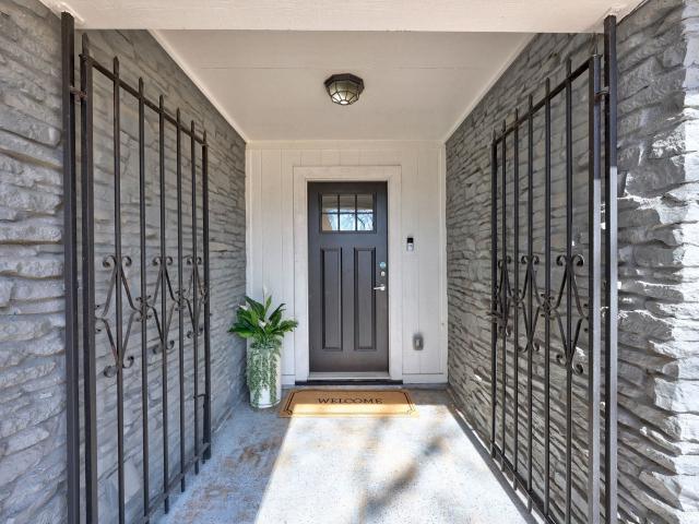 5704 Whitebrook Dr, Austin, TX 78724 | Compass