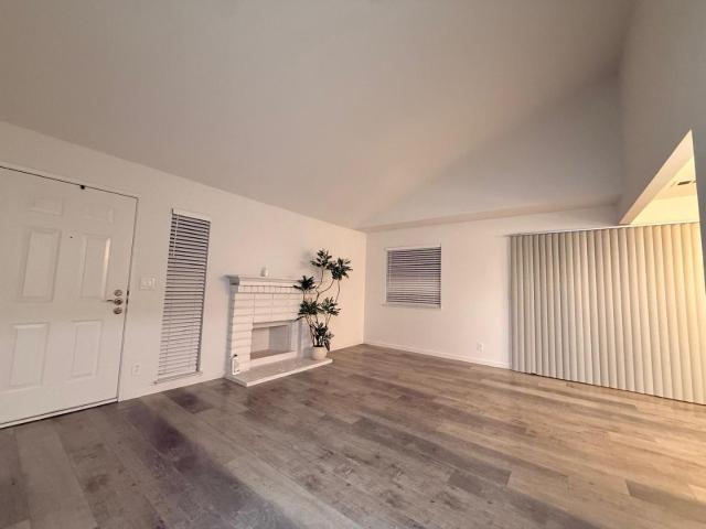 5705 Makati Cir, Unit F, San Jose, CA 95123 | MLS #ML82036 | Compass
