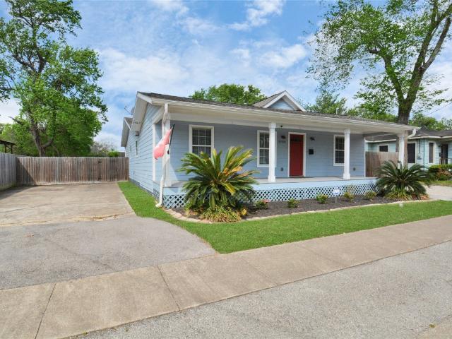 5705 Cochran St, Houston, TX 77009 | MLS #75570