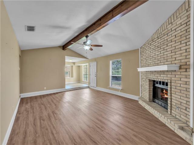 5705 Crest Pebble Drive