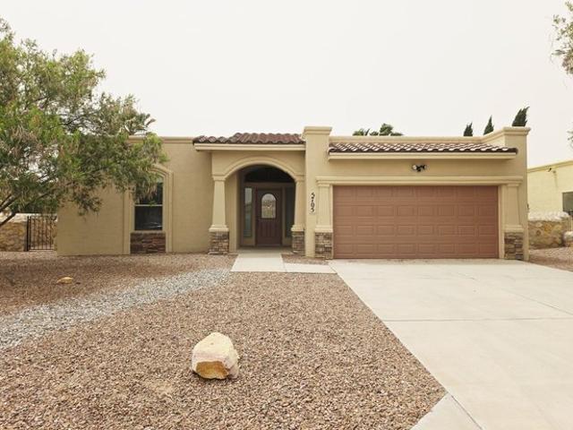 5705 Ireland Dr, Santa Teresa, NM 88008