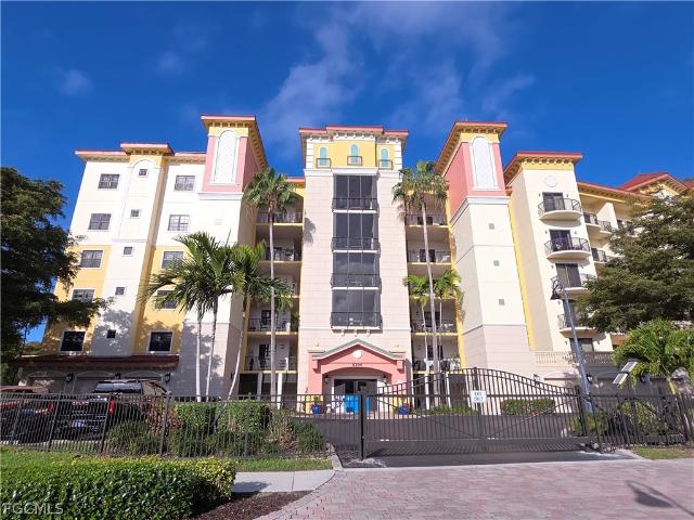 5706 Cape Harbour Dr, Unit 211, Cape Coral, FL 33914 | MLS #2026008