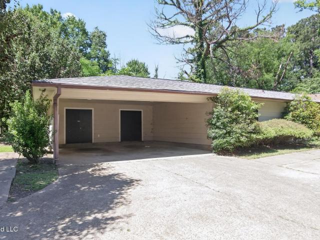 5706 5 Orchard View Drive