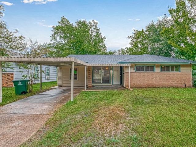 5707 Lakefield Dr, Houston, TX 77033