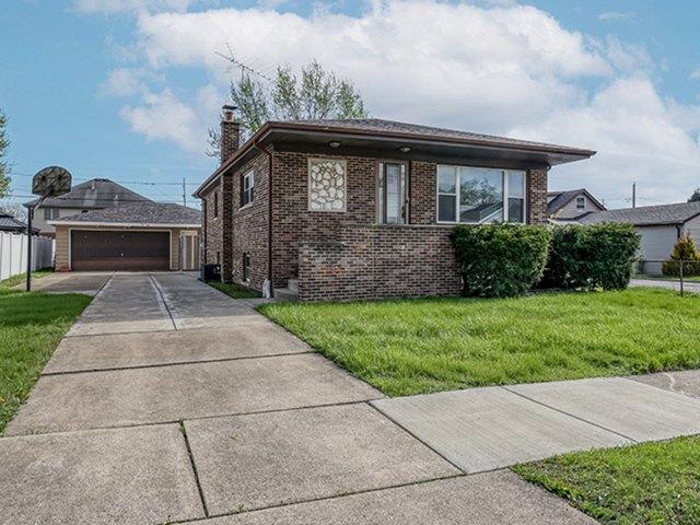 5707 W 90th Pl, Oak Lawn, IL 60453