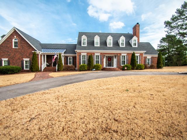 5708 Castlebrook Dr, Raleigh, NC 27604 | MLS #10141