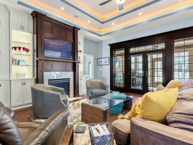 5708 Fountain View Dr, Wheatfield, IN