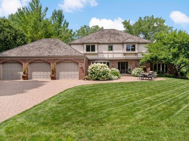 5708 Long Brake Trl, Edina, MN 55439