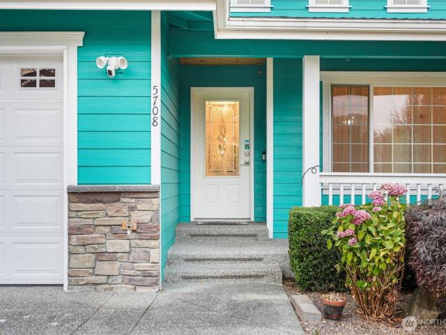 5708 9th Drive W