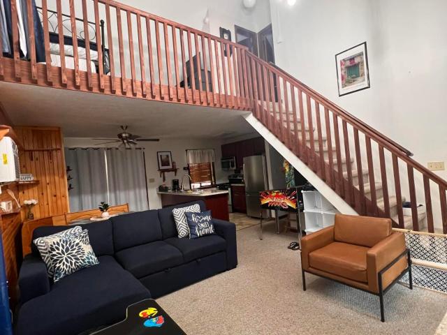 5709 Decker Road