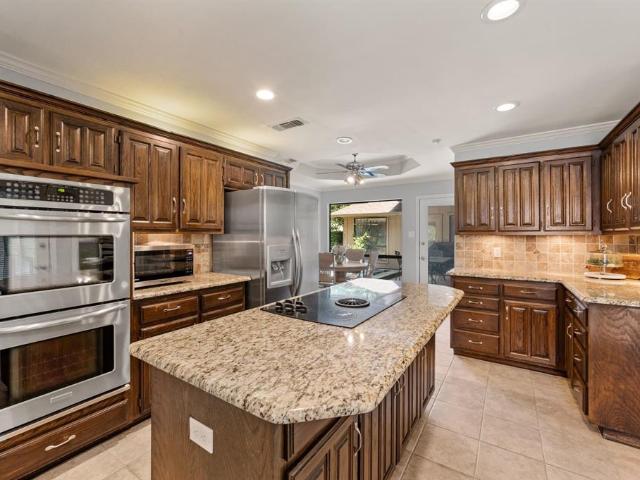 5709 Glacier Lake Drive
