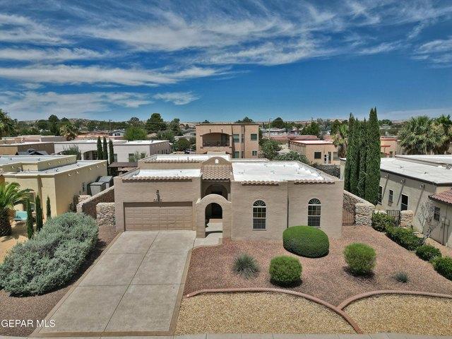 5709 Ireland Dr, Santa Teresa, NM 88008