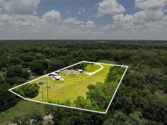 5709 Luckasavage Rd, Plant City, FL 33567