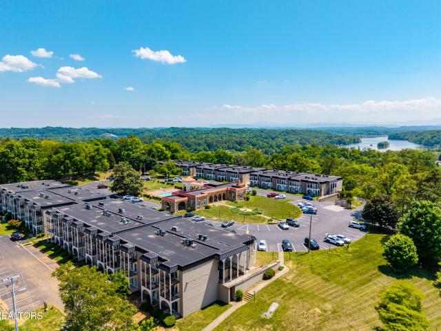 5709 Lyons View Pike 2305