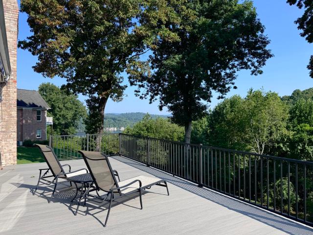 5709 Laurel Ridge Road