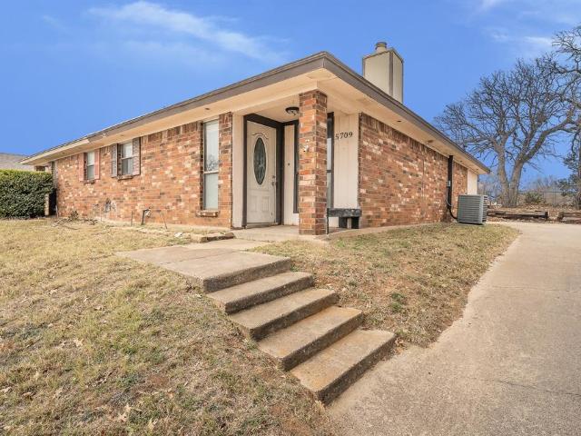 5709 Ranchogrande Dr, Arlington, TX 76017 | MLS #21173