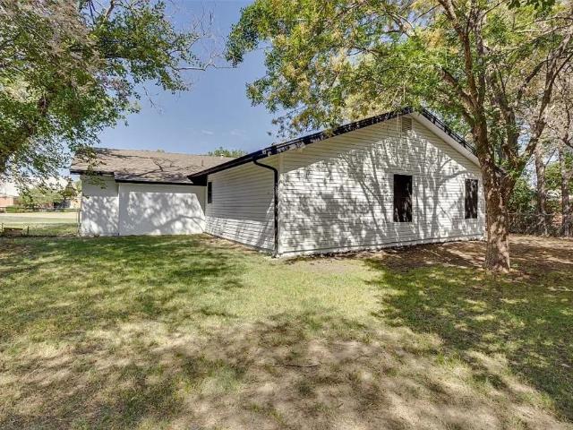 5709 Walraven Circle
