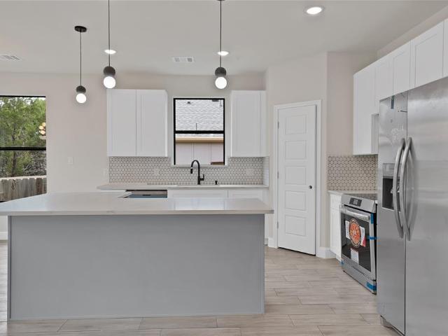 5700 Barkridge Drive