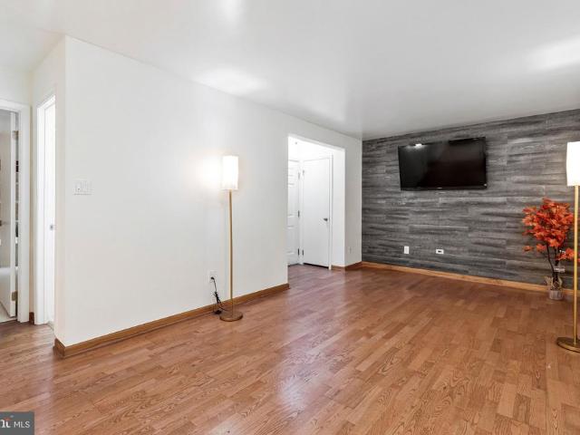5700 Brewer House Circle # T1