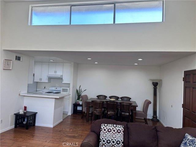5700 Etiwanda Ave Unit 264, Tarzana, CA 91356