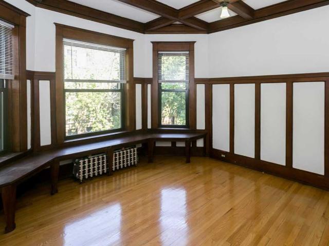 5700 S. Blackstone Avenue 4 Bedroom Apartment for Rent at 5700 S Blackstone Ave, Chicago, IL 60637 Hyde Park
